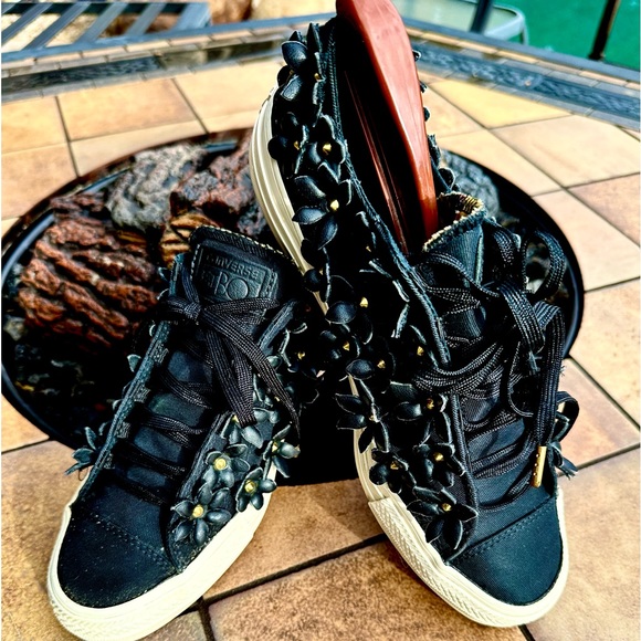 Converse | Shoes | Converse Pat Bo Us 8 Leather Low Top Flower Pink ...